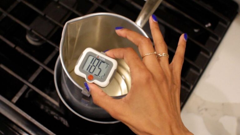 5 Candle Making Temperature Tips You Need to Know - candle culture
