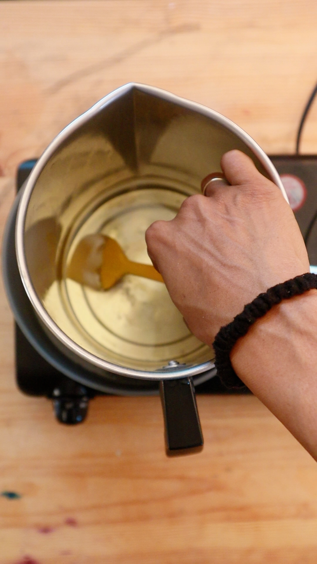 5 Candle Making Temperature Tips You Need to Know - candle culture