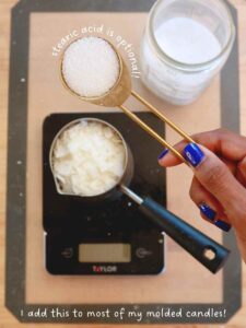How to Make Pillar Candles (Step-by-Step with Silicone Molds) - candle ...